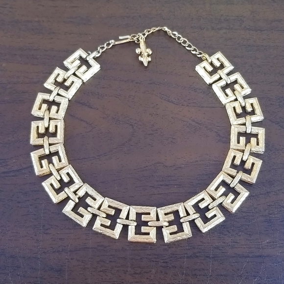 Vendome | Jewelry | Vintage Vendme Greek Key Choker Length Necklace ...